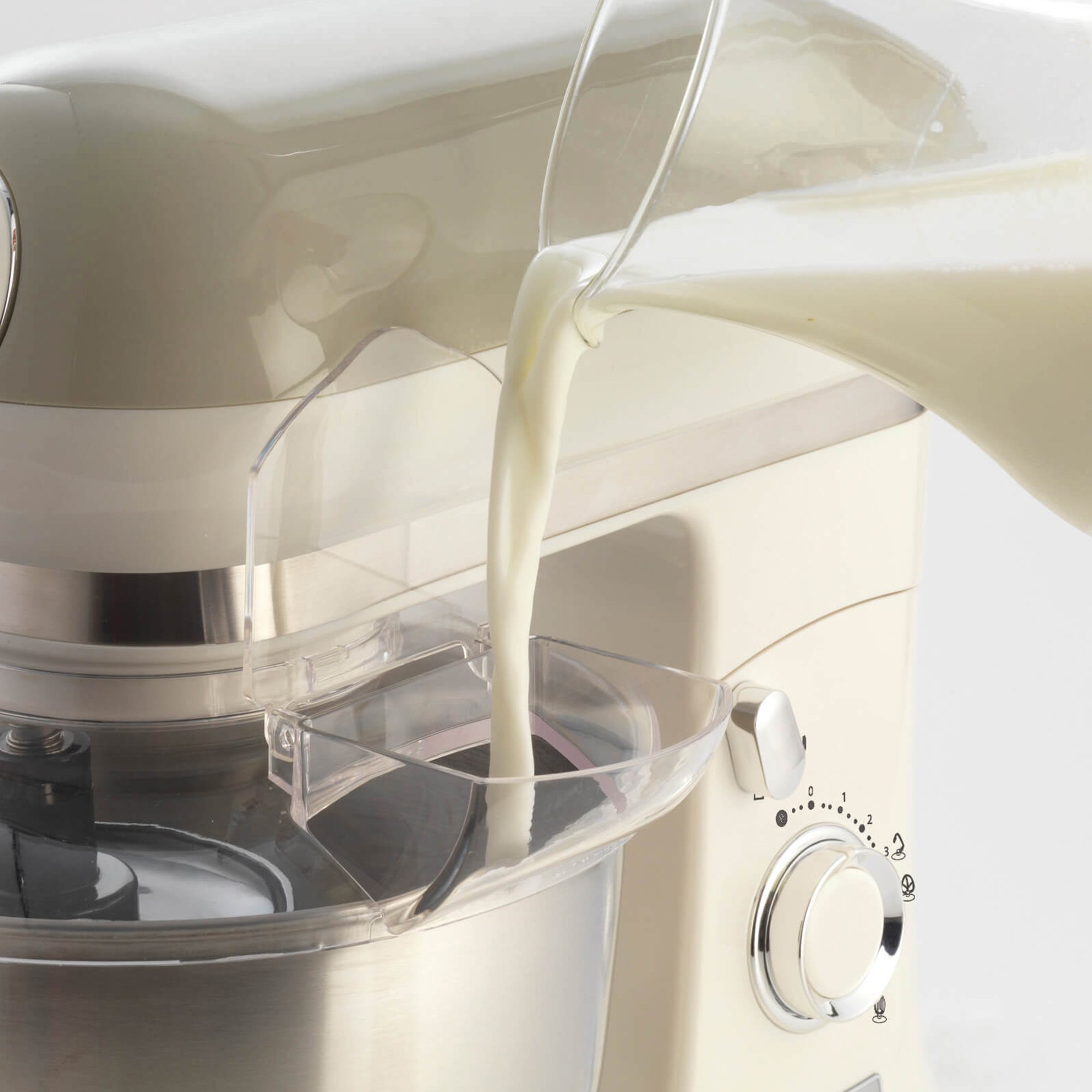 Ariete Vintage Stand Mixer 1200w Cream | Aldiss of Norfolk