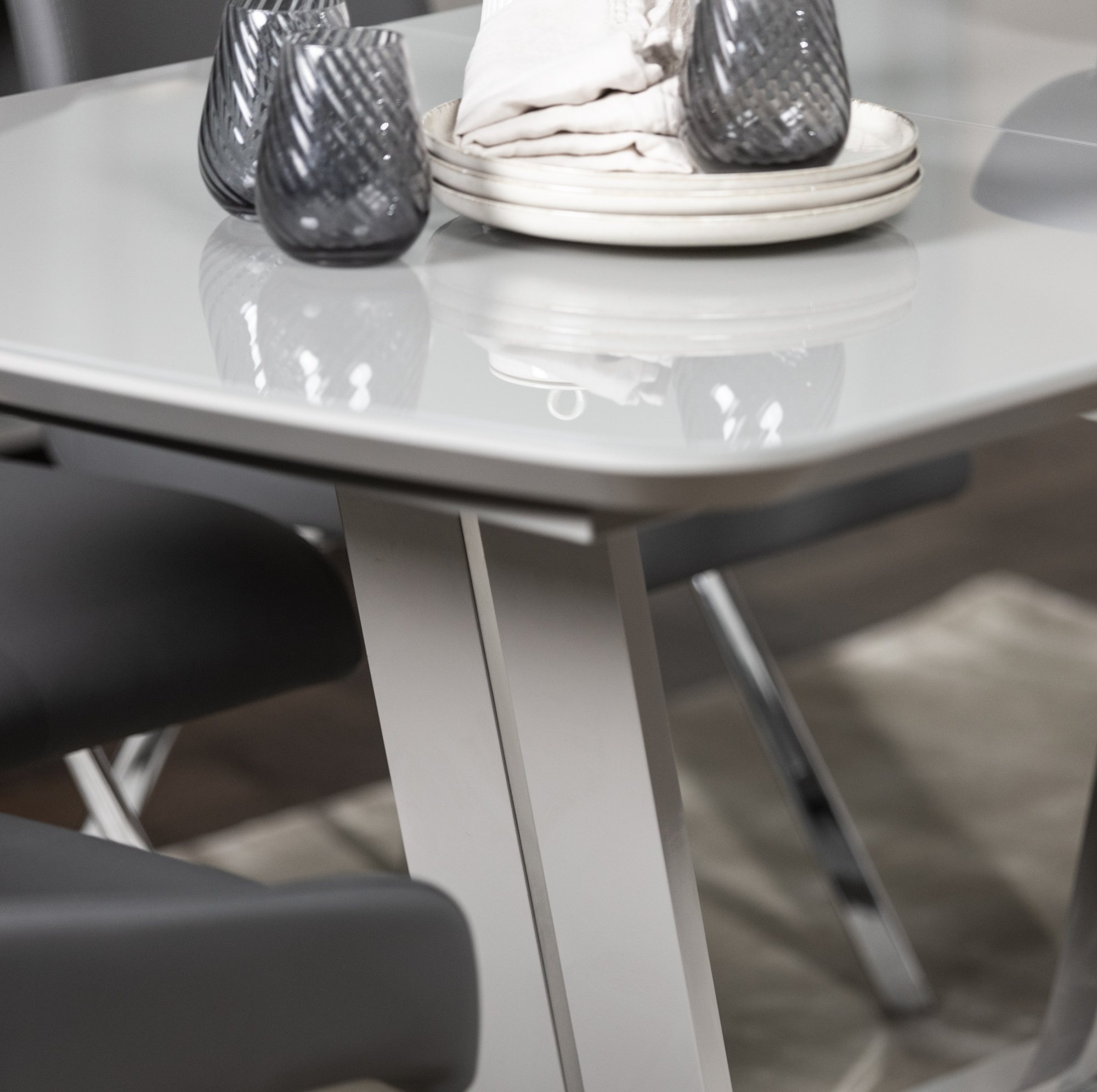 Stockholm 1.6m Extending Dining Table | Aldiss of Norfolk